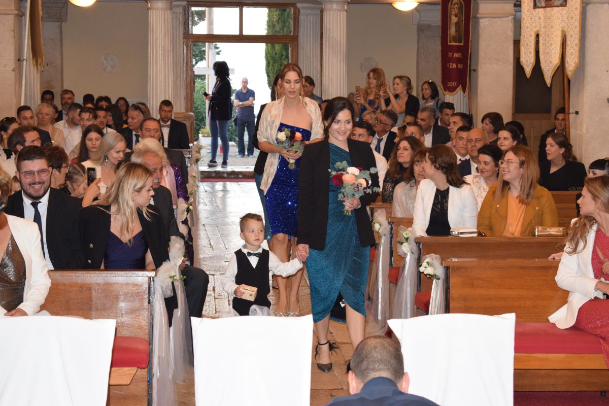 Župa sv. Jurja - VJENČANI MAROJE I MONIKA - Župne aktivnosti